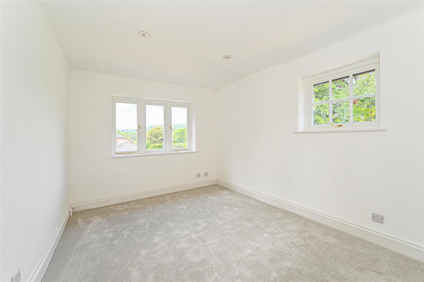 Downgate Farm, Petersfield | Williams Of Petersfield